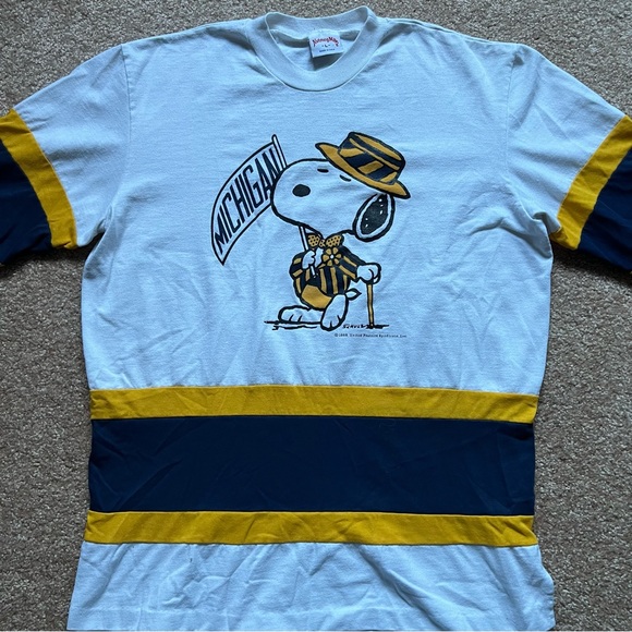 American Vintage | Shirts | Vintage 8s Retro University Of Michigan U ...